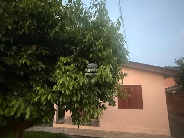 Imperdível oportunidade: Casa à venda em Três Coroas RS, bairro Sander. 3 quartos, 1 sala, 2 banheir