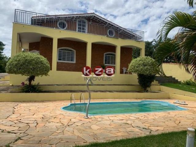 Imperdível oportunidade: Casa à venda em Vinhedo SP, Condomínio Recanto Florido, 3 suítes, 3 salas