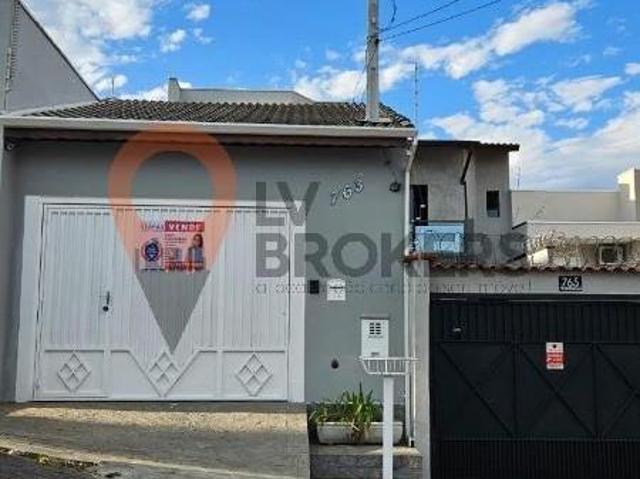 Imperdível oportunidade: Casa à venda na Vila Oliveira, Mogi das Cruzes SP, com 3 quartos, 3 suítes
