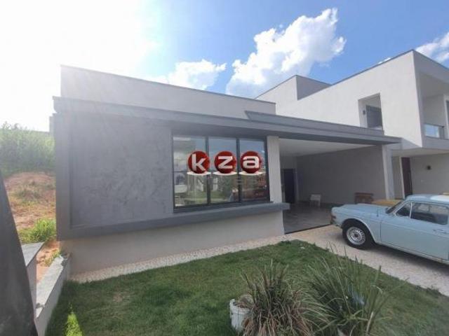 Imperdível oportunidade: Casa com piscina em condomínio à venda em Valinhos SP, 3 suítes, 2 salas, 5