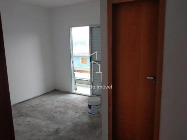 Imperdível oportunidade: Casa de alto padrão com 3 suítes e 5 vagas de garagem no Jardim Virginia Bi