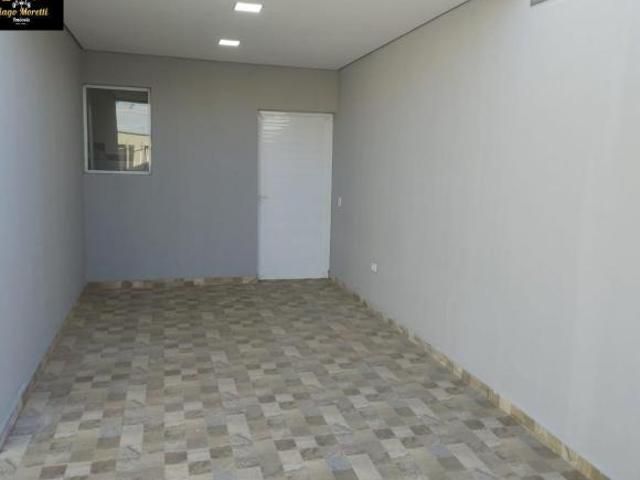Imperdível oportunidade: Casa de 03 quartos com suíte e 3 vagas em Residencial Faculdade, Boituva SP