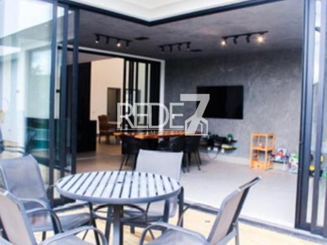 Imperdível oportunidade: Casa de 3 quartos no Swiss Park, Campinas SP, com 229m² e 4 vagas de garage