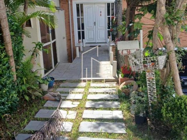 Imperdível oportunidade: Casa de 4 quartos à venda no Parque Nova Jandira, Jandira SP, com 342m² e 4