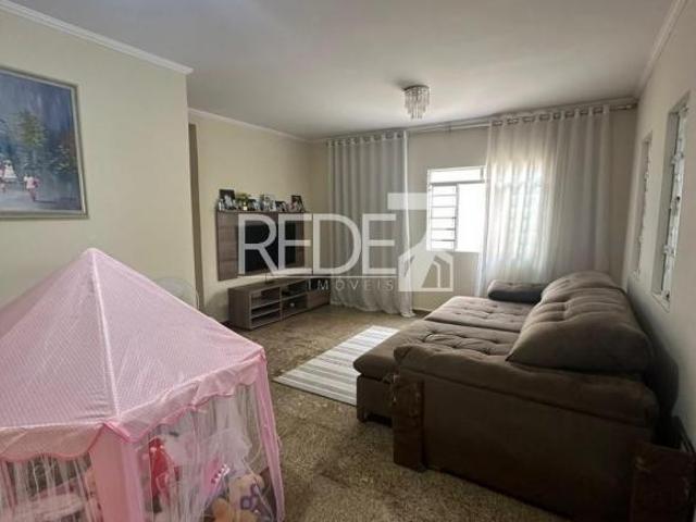 Imperdível oportunidade: Casa de 4 quartos na Vila Industrial, Campinas SP, com 2 suítes, 2 salas, 3