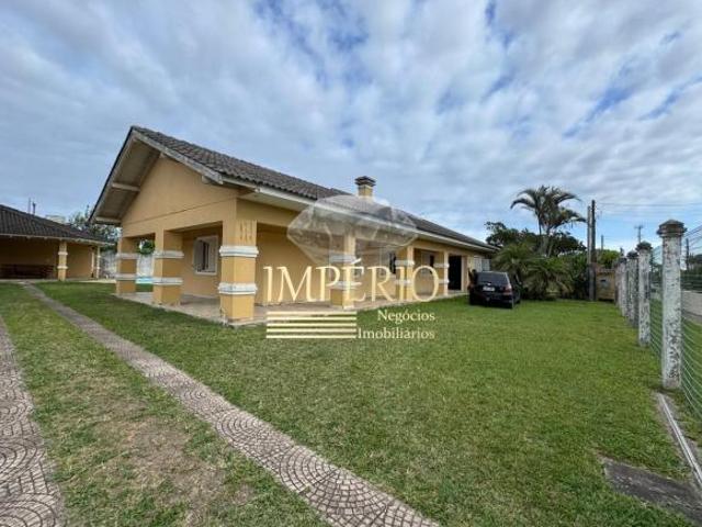 Imperdível oportunidade: Casa de 5 quartos com 2 suítes e 3 salas no bairro Rainha do Mar, Xangri lá