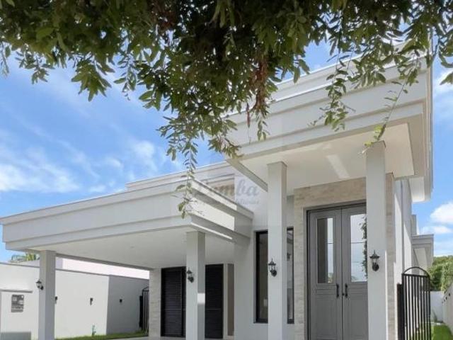 Imperdível oportunidade: casa em condomínio à venda, 3 quartos, 3 suítes, 5 banheiros, 4 vagas em Cu