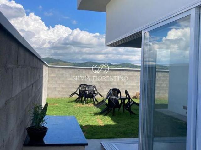 Imperdível oportunidade: Casa em condomínio à venda em Taubaté SP, Monte Belo! 3 quartos, 1 suíte, 1