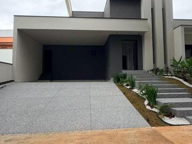 Imperdível oportunidade: Casa em condomínio à venda em Votorantim SP, 3 quartos, 3 suítes, 2 salas
