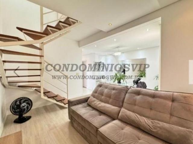 Imperdível oportunidade! Casa em condomínio à venda em Sorocaba SP, bairro Aparecidinha. 3 quartos