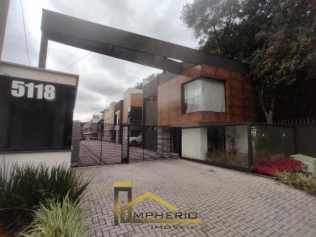 Imperdível oportunidade: Casa em condomínio de luxo em Santa Felicidade, Curitiba PR! 3 quartos, 1 s