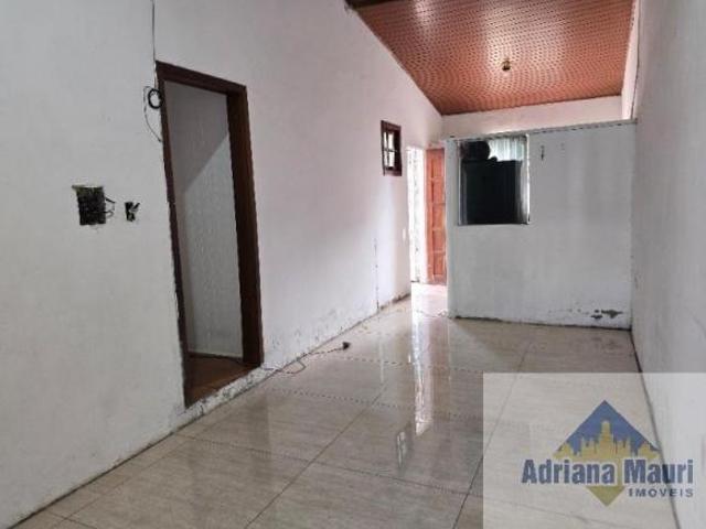Imperdível oportunidade de adquirir uma casa de 3 quartos no Parque Santa Fé, Porto Alegre RS!