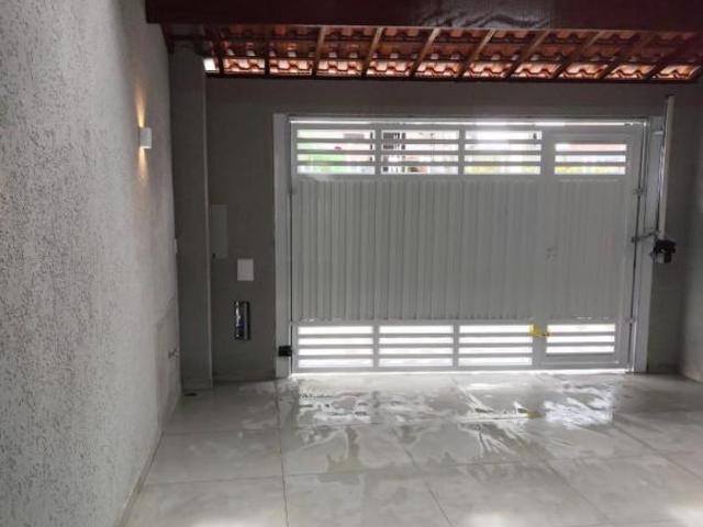 Imperdível oportunidade de adquirir uma casa na Praia Grande SP, Tupi: 3 quartos, 1 suíte, 1 sala, 2