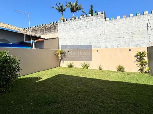 Imperdível oportunidade de adquirir casa com 2 quartos, 1 suíte, 3 vagas de garagem no Jd. Grandesp