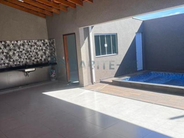 Imperdível oportunidade de adquirir casa com 3 quartos e suíte no Jardim Natal I, Franca SP Agende