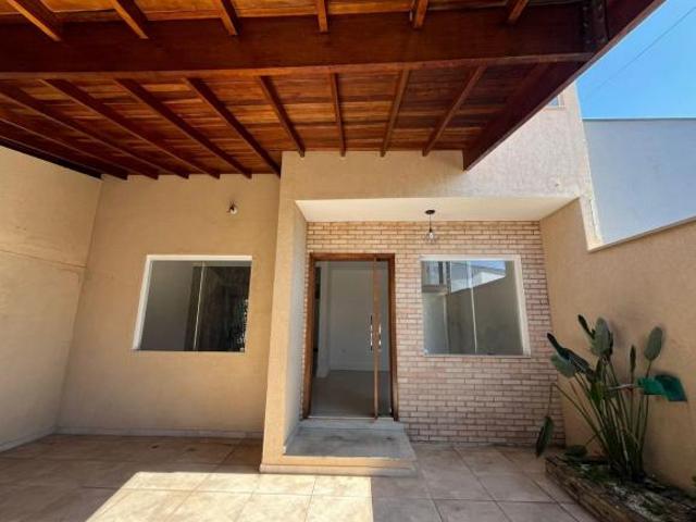 Imperdível oportunidade de adquirir casa de alto padrão em Bragança Paulista SP: 3 quartos, 1 suíte