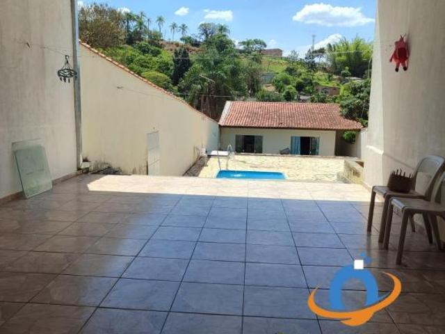 Imperdível oportunidade de casa à venda em Jacareí SP, no bairro Veraneio Ijal, com 4 quartos, 2 suí