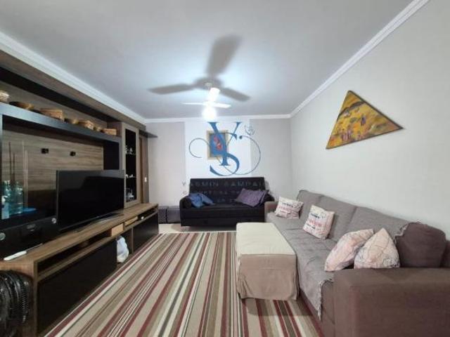 Imperdível oportunidade de casa à venda no Gonzaga, Santos SP: 3 quartos, 3 suítes, 1 sala, 3 banhei