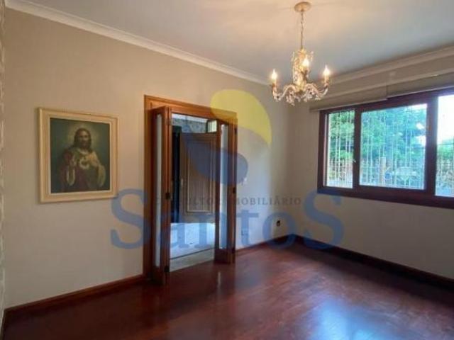 Imperdível oportunidade de compra: Casa à venda em Porto Alegre RS, bairro Bela Vista. 3 quartos, 3