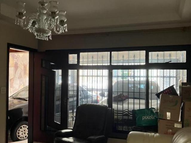 Imperdível oportunidade de compra: Casa à venda em São Paulo SP, Vila Gomes Cardim, 4 quartos, 2 suí