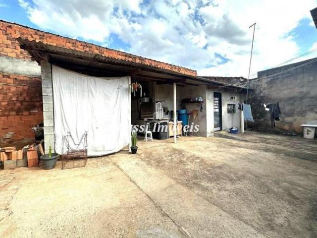 Imperdível oportunidade de compra de casa no Jardim Novo II em Mogi Guaçu SP! 2 quartos, 5 vagas de