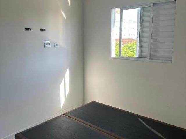 Imperdível oportunidade de compra:sobrado à venda em Aviação, Praia Grande SP, com 2 quartos, sala