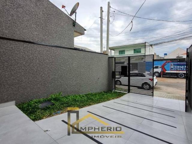 Imperdível oportunidade de investimento: Casa à venda em Curitiba PR, Campo de Santana 2 quartos