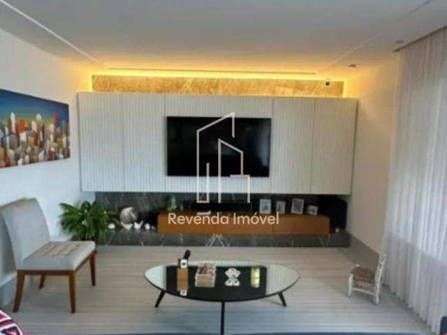 Imperdível oportunidade de investimento: Apartamento de luxo com 3 suítes e 3 vagas na Vila Andrade