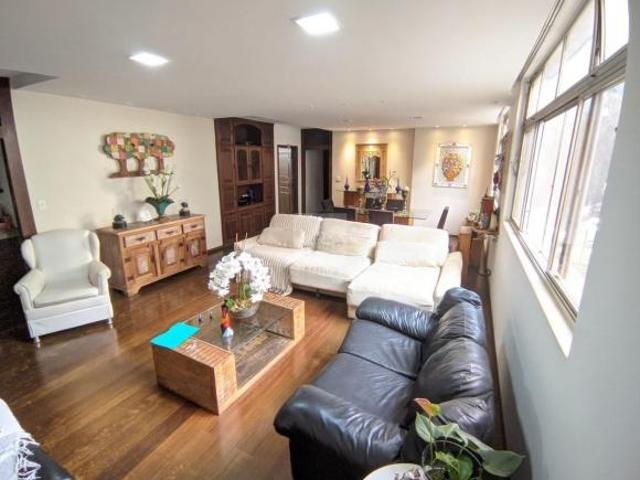Imperdível oportunidade de investimento: Apartamento de luxo com 4 quartos e 200m² no Santo Agostinh