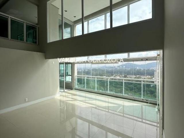Imperdível oportunidade de investimento em Barueri SP: Apartamento de luxo com 3 suítes, 3 salas e 3