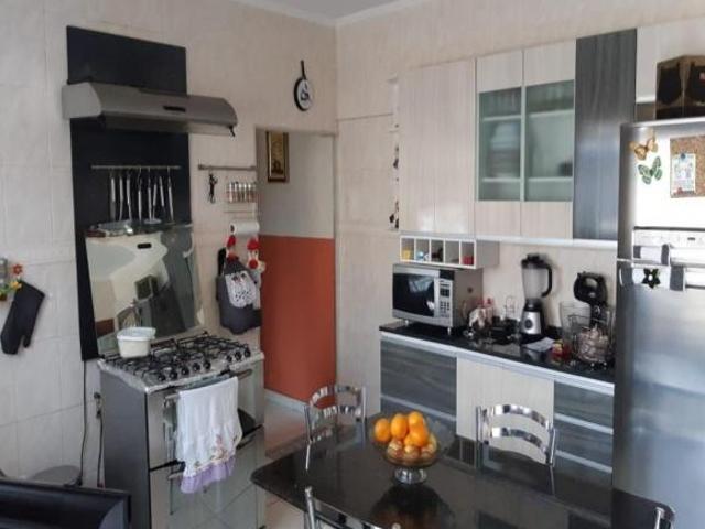 Imperdível oportunidade: Sobrado à venda na Vila Tolstoi, São Paulo SP, com 3 quartos, 1 banheiro, 2