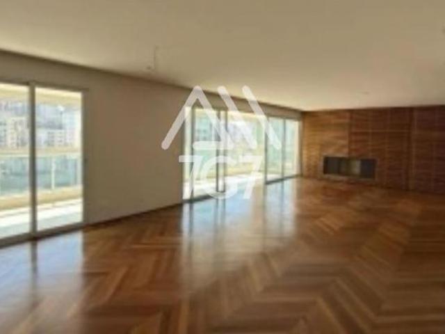 IMPERDÍVEL! APARTAMENDO DE LUXO NO JARDIM PAULISTA: 230m², 4 suítes, 4 vagas de garagem, 230m²