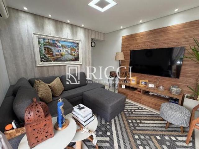 Imperdível apartamento à venda com Porteira fechada no coração do Gonzaga! 2 suítes, 2 salas, 1 vaga