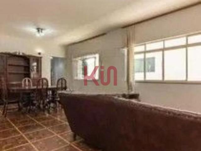 Imperdível! Apartamento à venda em Cerqueira César, SP, com 3 quartos, 3 banheiros, 1 vaga e 120m²