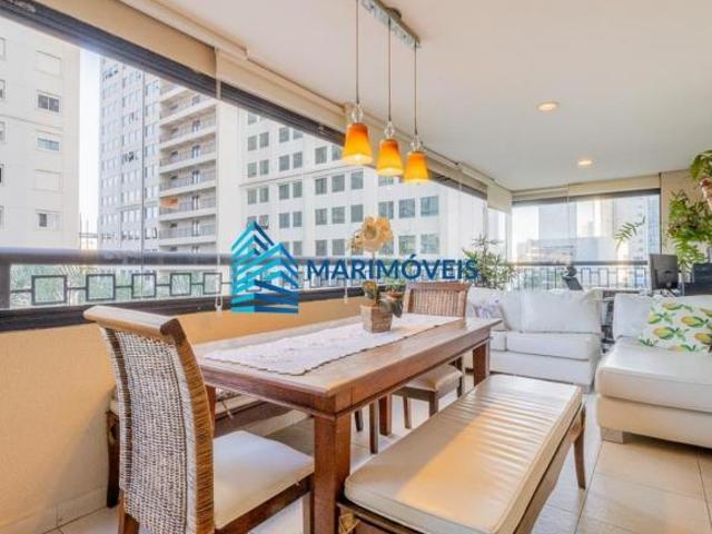 Imperdível! Apartamento à venda em Barra Funda, São Paulo SP, 3 quartos, 1 suíte, 2 salas, 4 banheir