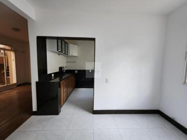 Imperdível: Apartamento à venda em Belo Horizonte MG, no bairro Santo Antônio 3 quartos, 1 suíte