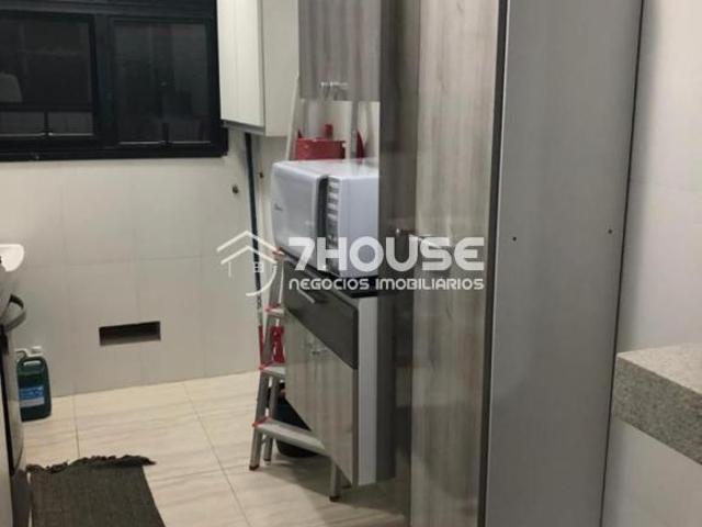 Imperdível! Apartamento à venda em Guarujá SP, Pitangueiras: 2 quartos, 1 suíte, 2 banheiros, 2 vaga