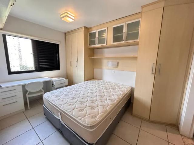 Imperdível! Apartamento à venda em Moema, São Paulo SP: 2 quartos, 1 suíte, 2 salas, 2 banheiros, 2