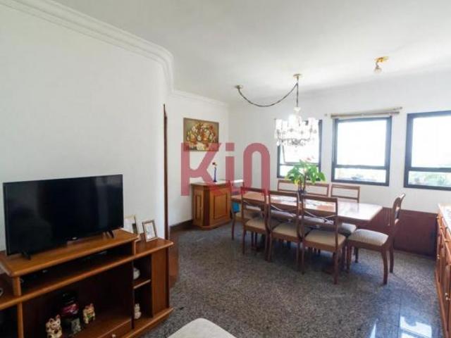 Imperdível! Apartamento à venda em São Paulo SP, Vila Mascote. 2 quartos, 1 suíte, 2 vagas de garage