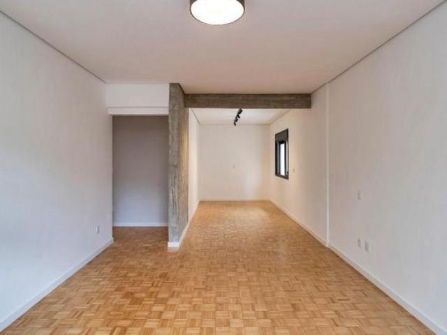 Imperdível Apartamento à Venda em São Paulo SP, 4 Quartos, 1 Suíte, 4 Banheiros, 2 Vagas na Cerqueir