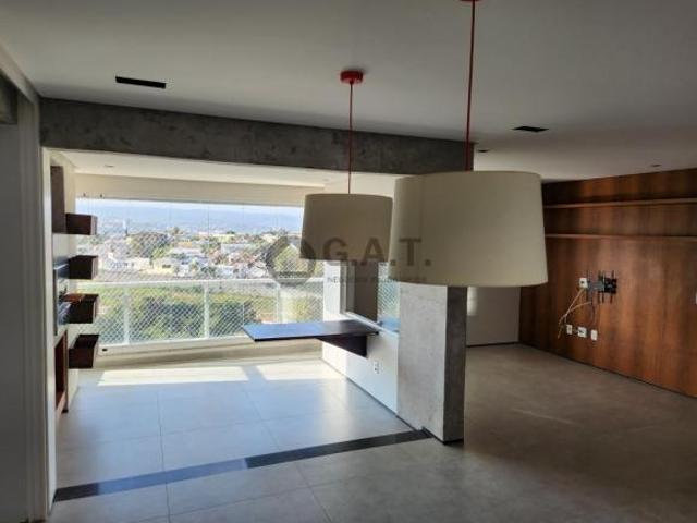 Apartamento à venda em Sorocaba SP, no Jardim Emilia: 3 quartos, 3 suítes, 2 salas, 2 banheiros, 3 v