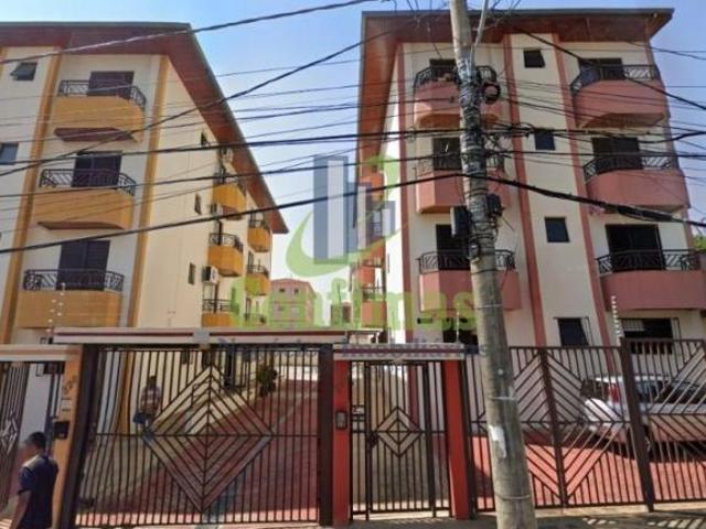 Imperdível! Apartamento à venda em Sorocaba SP, no Jardim Simus, com 2 quartos, 1 suíte, 2 salas, 1