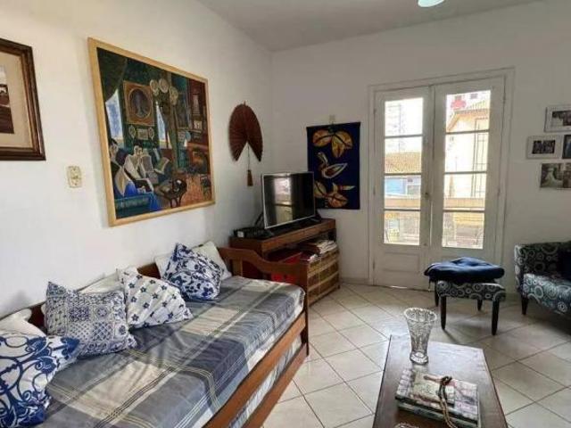Imperdível apartamento à venda em Santos SP no Embaré: 2 quartos, 2 salas, 2 banheiros, 1 vaga de ga