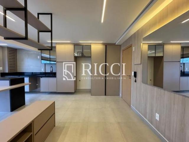 Imperdível Apartamento à Venda em Santos SP, Ponta da Praia 2 Quartos, 1 Suíte, Andar Alto com Vis