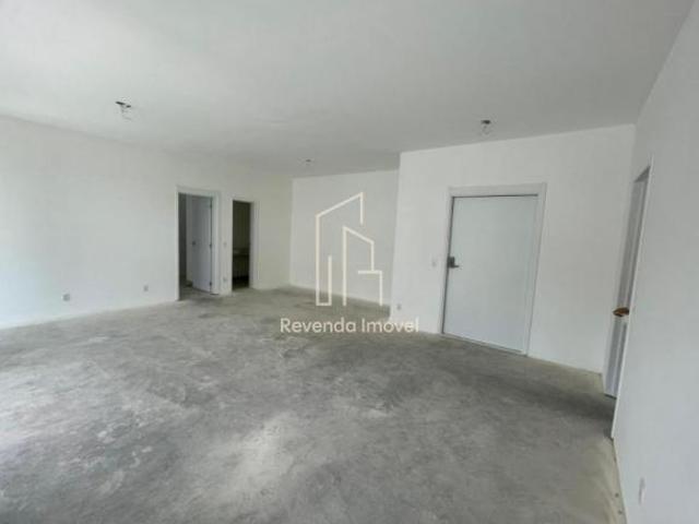 Imperdível: Apartamento à venda em Santana de Parnaíba SP, 3 quartos, 3 suítes, 5 banheiros, 3 vagas
