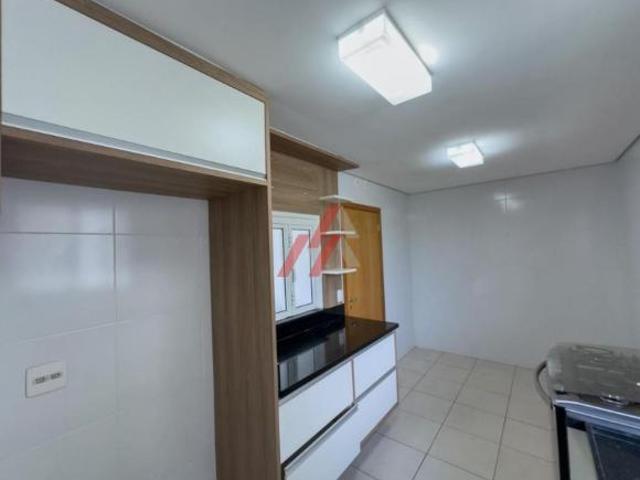 Imperdível: Apartamento à venda em Santana de Parnaíba SP, 3 quartos, 3 suítes e muito mais!