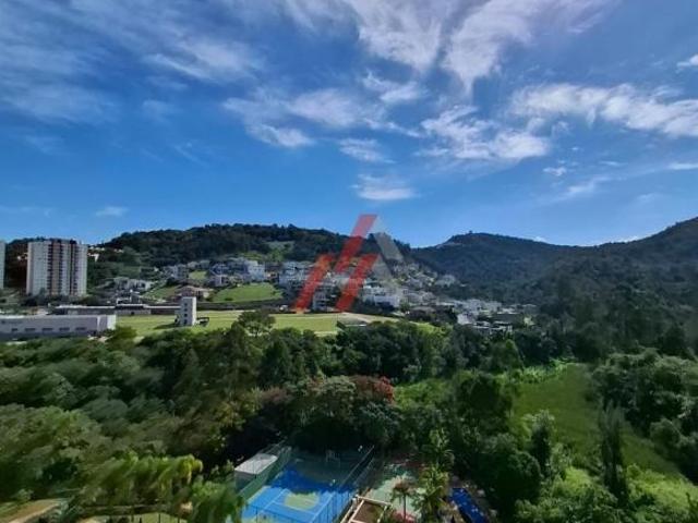 Imperdível: Apartamento à venda em Santana de Parnaíba SP, bairro Tamboré, 3 quartos, 1 suíte, 2 sal