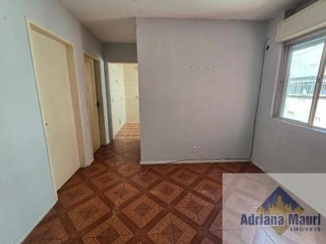 Imperdível: Apartamento à venda em Porto Alegre RS, Parque dos Maias 2 quartos, 1 sala, 1 banheiro