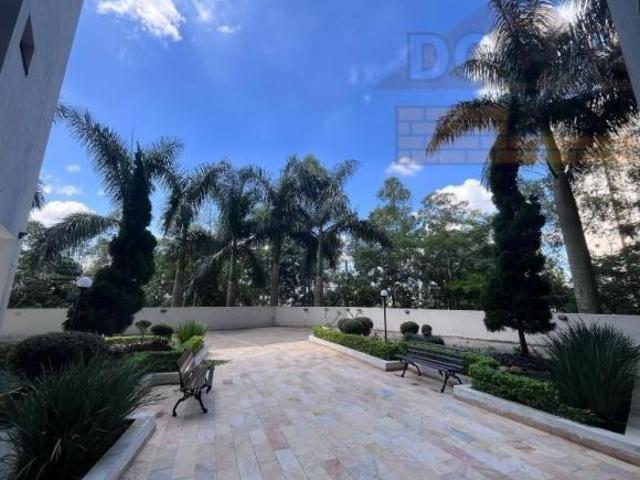 Imperdível: Apartamento à venda em Taboão da Serra SP, 2 quartos, 2 salas, 2 banheiros, 1 vaga, 65m²