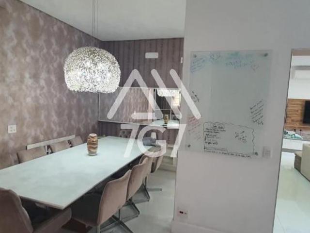 IMPERDÍVEL! APARTAMENTO À VENDA NO MORUMBI: 214m², 4 dormitórios sendo 3 suítes, 3 vagas de garage
